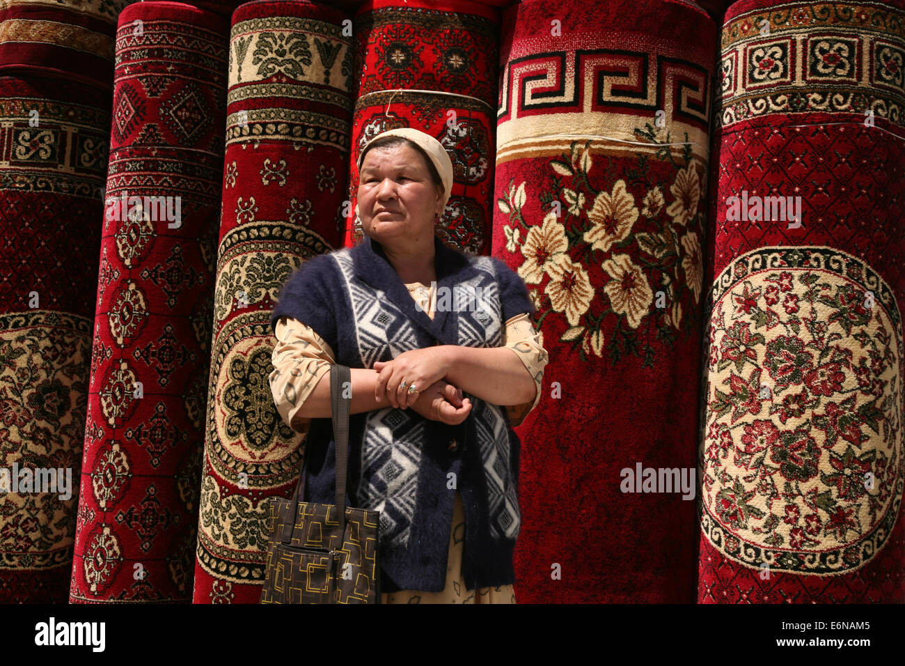 Uzbek carpet hi-res stock photography and images - Alamy
