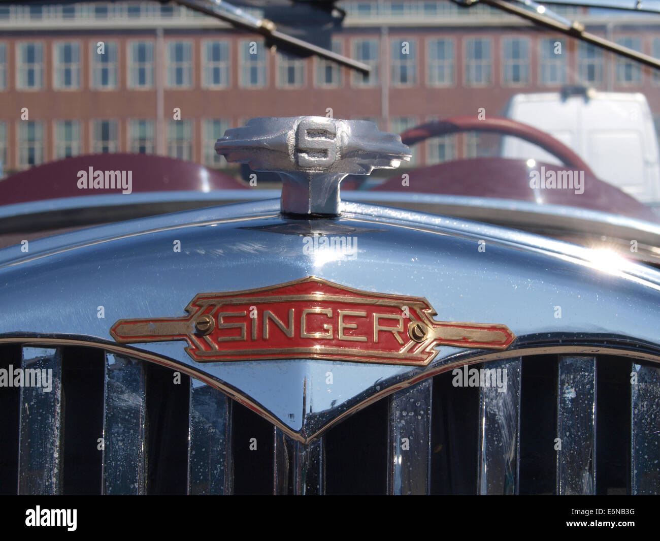 Singer roadster hi-res stock photography and images - Alamy