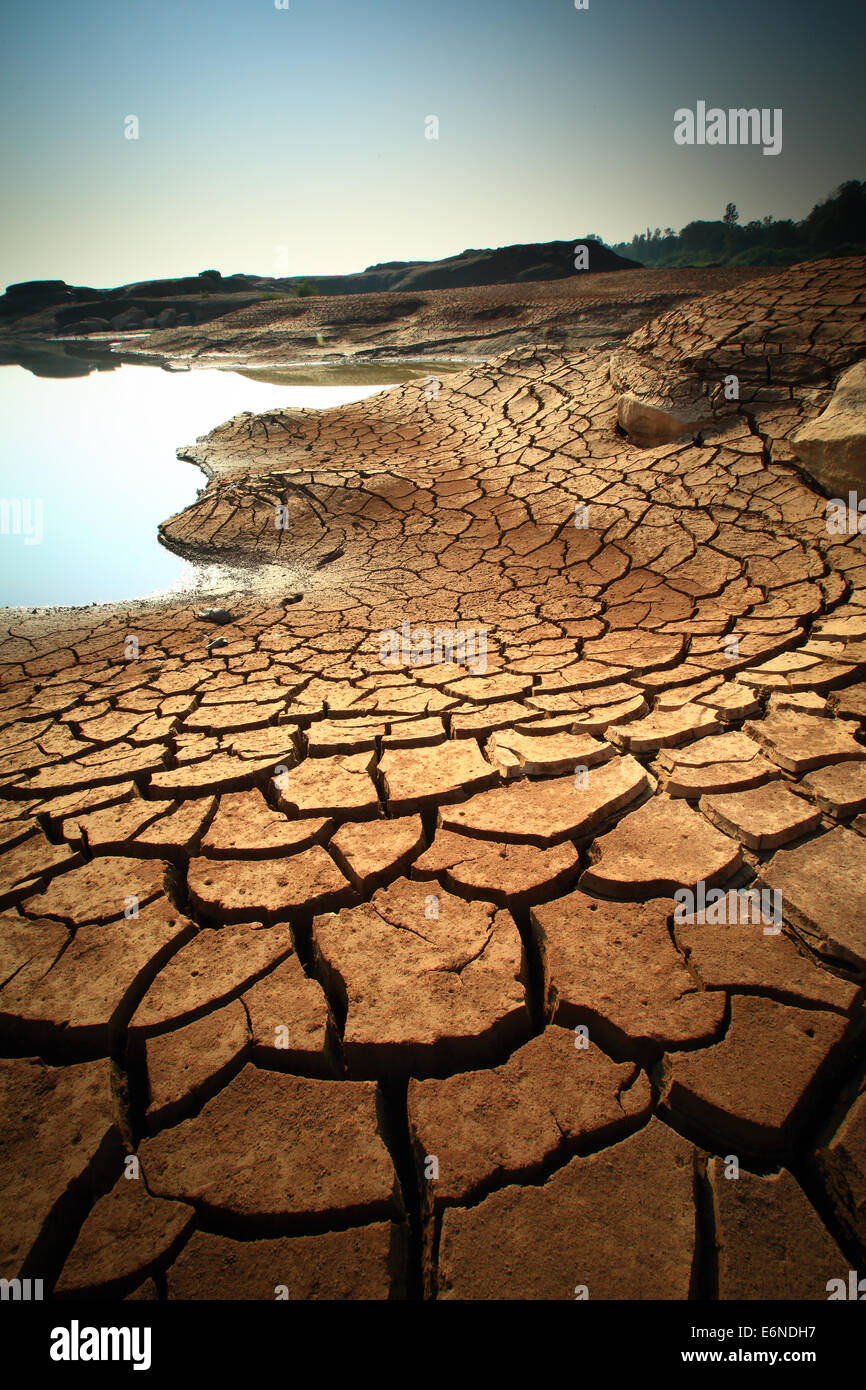 Dry soil texture on the ground Stock Photo - Alamy