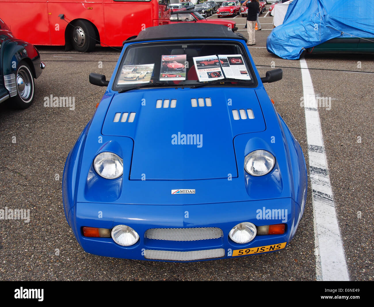 The Midas Kikkeroog Nissan Micra C05 is a compact car known for its ...