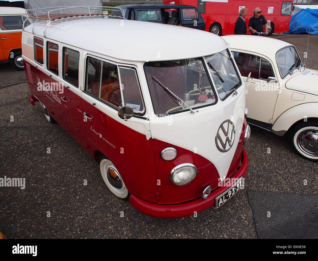 1960s vw bus hi-res stock photography and images - Alamy