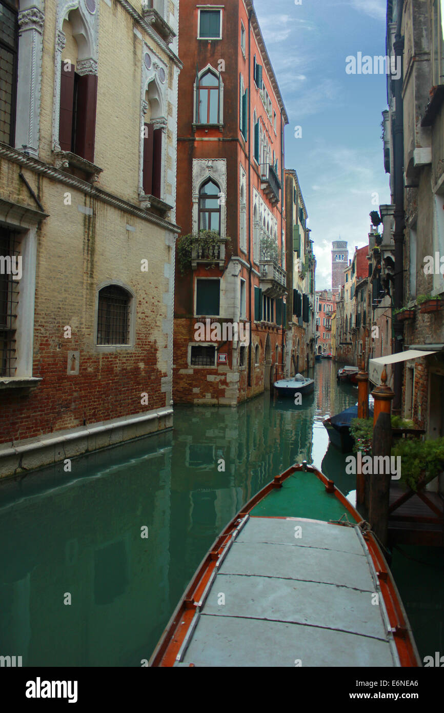 Along channels hi-res stock photography and images - Alamy