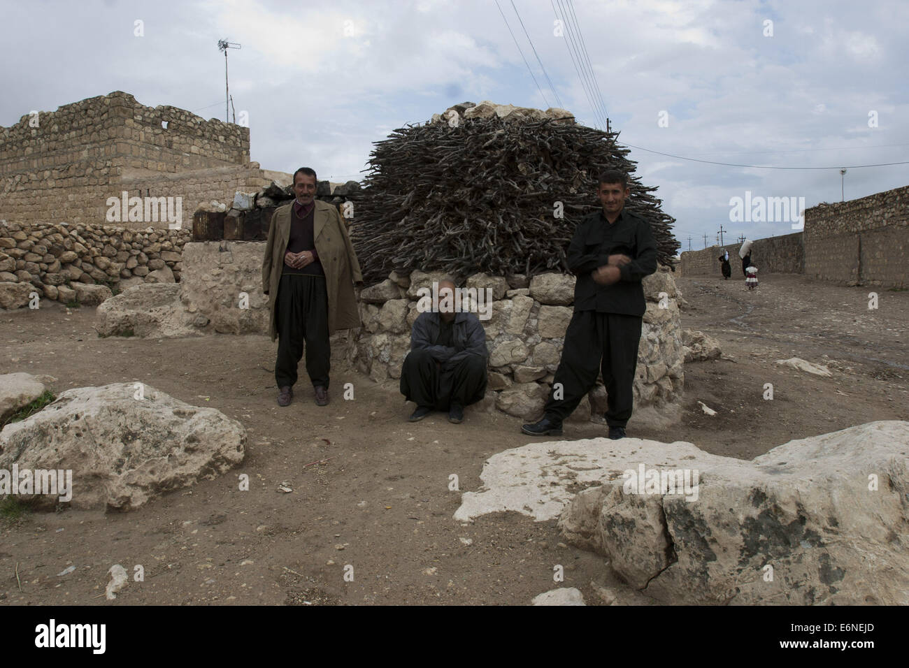 Yazidi village hi-res stock photography and images - Alamy