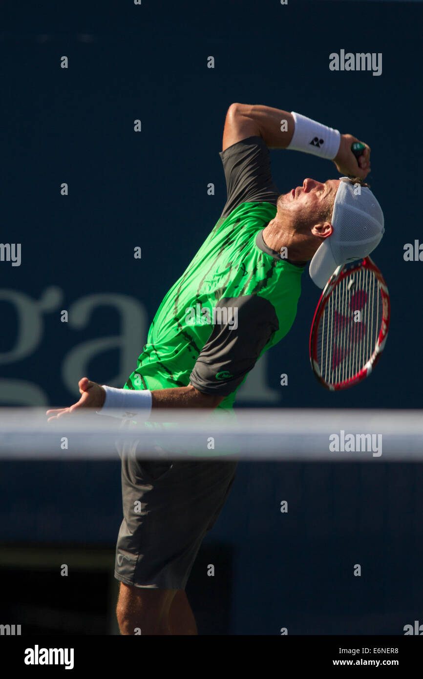 Tennis action lleyton hewitt hi-res stock photography and images - Alamy