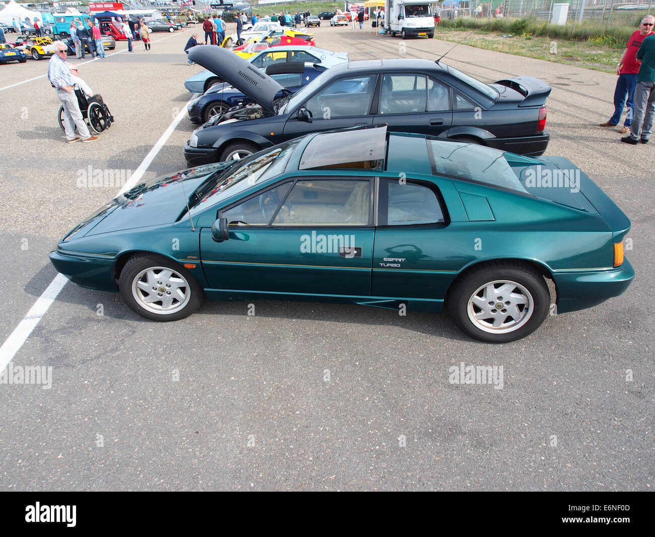 The 1990 Lotus Esprit Turbo SE U9 is a sports car known for its ...