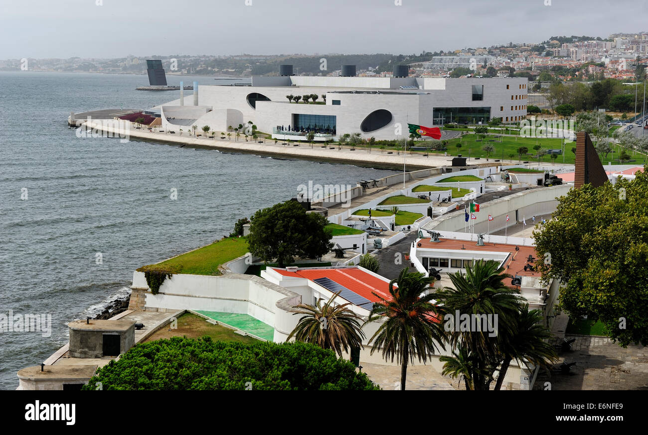 Lisbon modern architecture hi-res stock photography and images - Alamy