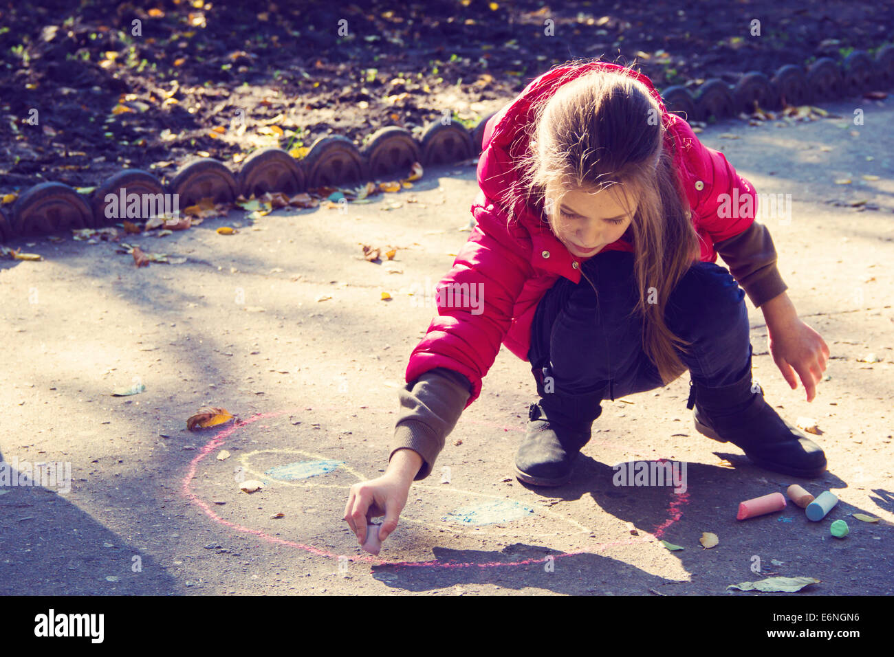 girl draw with chalk Stock Photo - Alamy