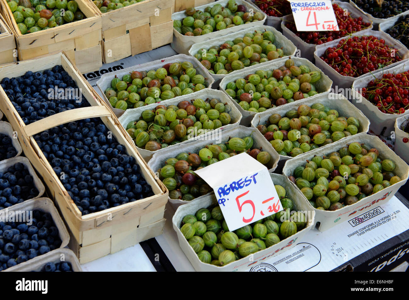 Hala frucht hi-res stock photography and images - Alamy