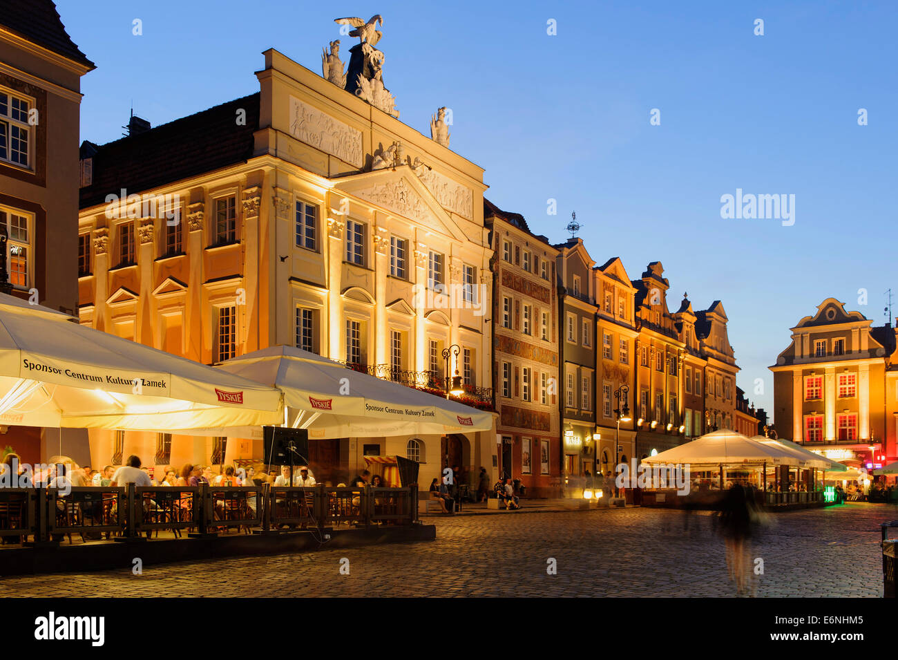 Old Market Place (Stary Rynek) in Pozan, Poland, Europe Stock Photo - Alamy