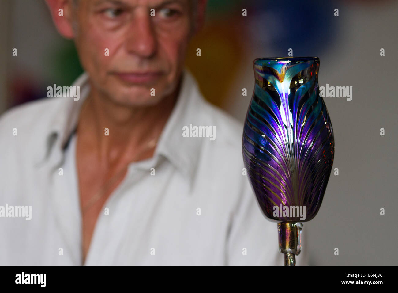 John Ditchfield, Master Glass Blower of Glasform Ltd, Singleton ...