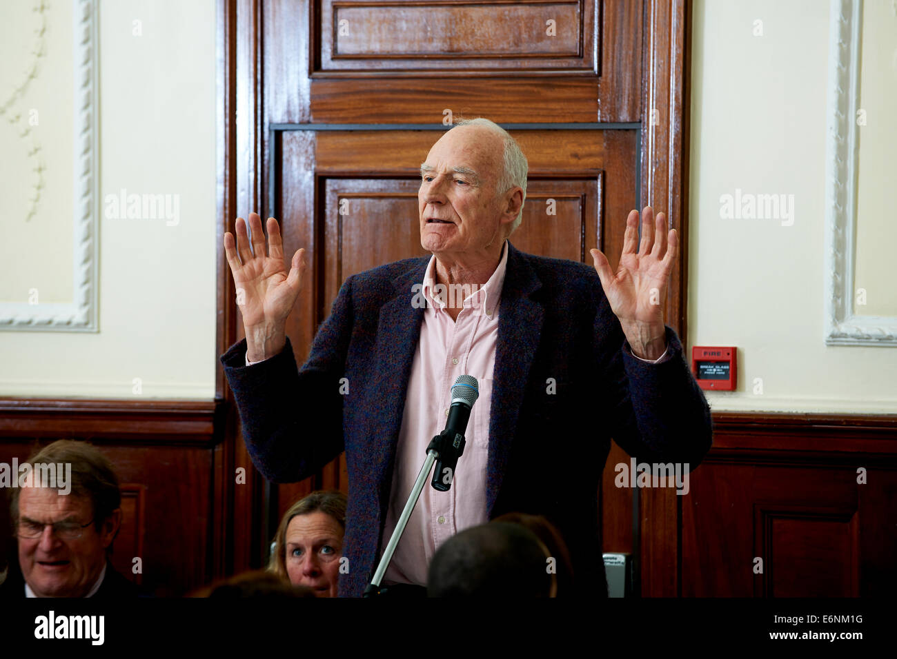 Peter Snow at the Oldie Literary Lunch 05/11/13 Stock Photo - Alamy