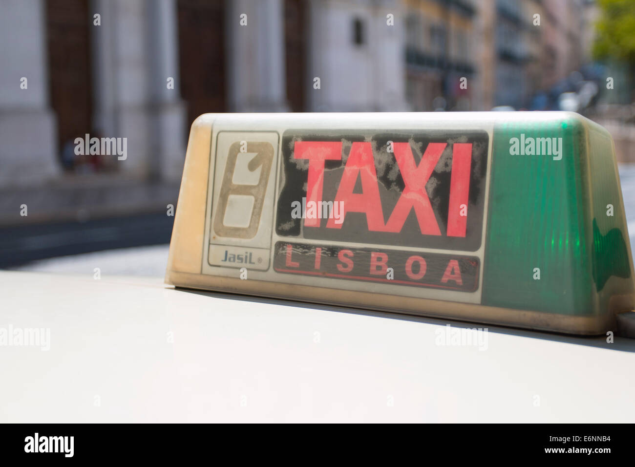 Lissabon taxi shield Stock Photo - Alamy
