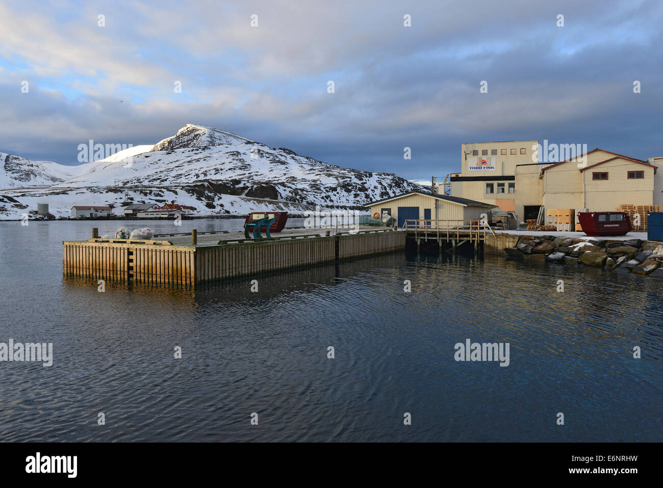 Island seaside jetty geography hi-res stock photography and images - Alamy