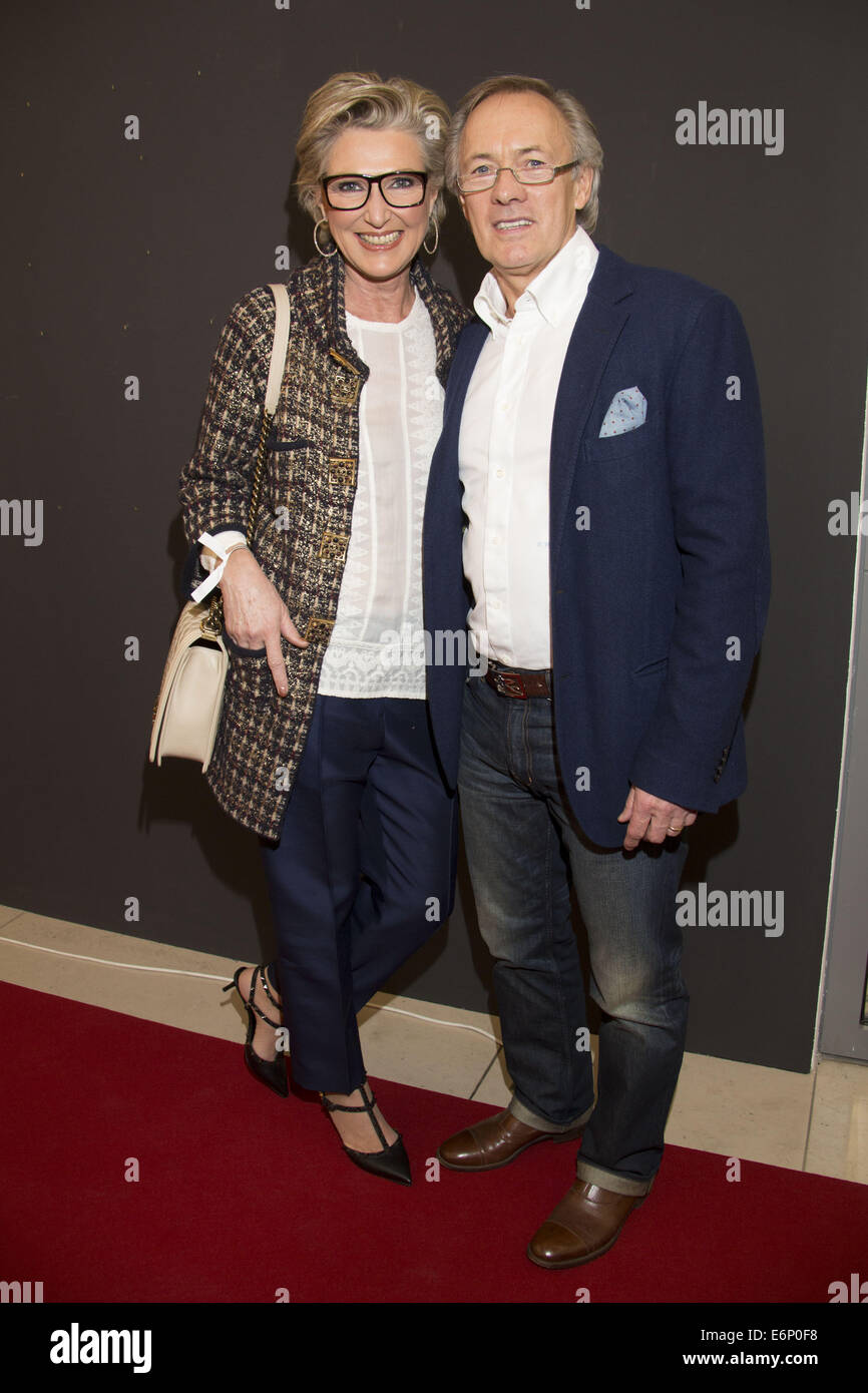 Exclusive Private View of the exhibition Feuerbachs Musen - Lagerfelds ...