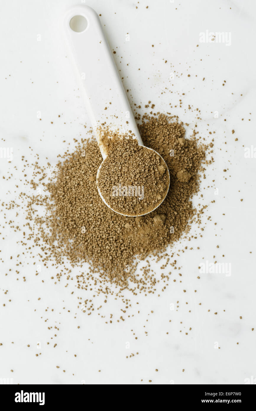 Unrefined brown sugar Stock Photo - Alamy