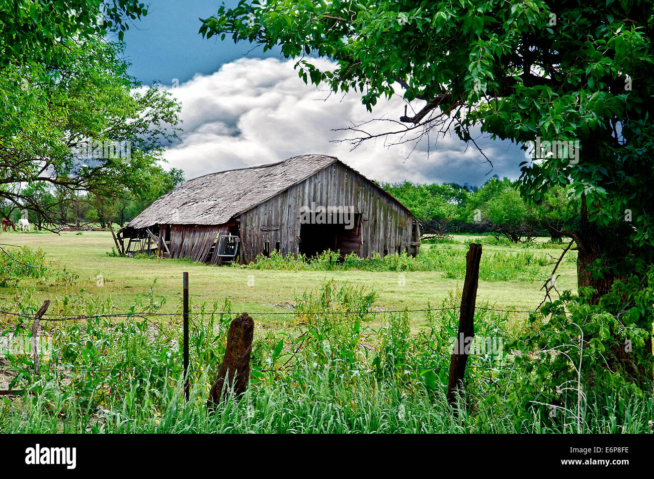 Kansas landscape hi-res stock photography and images - Alamy