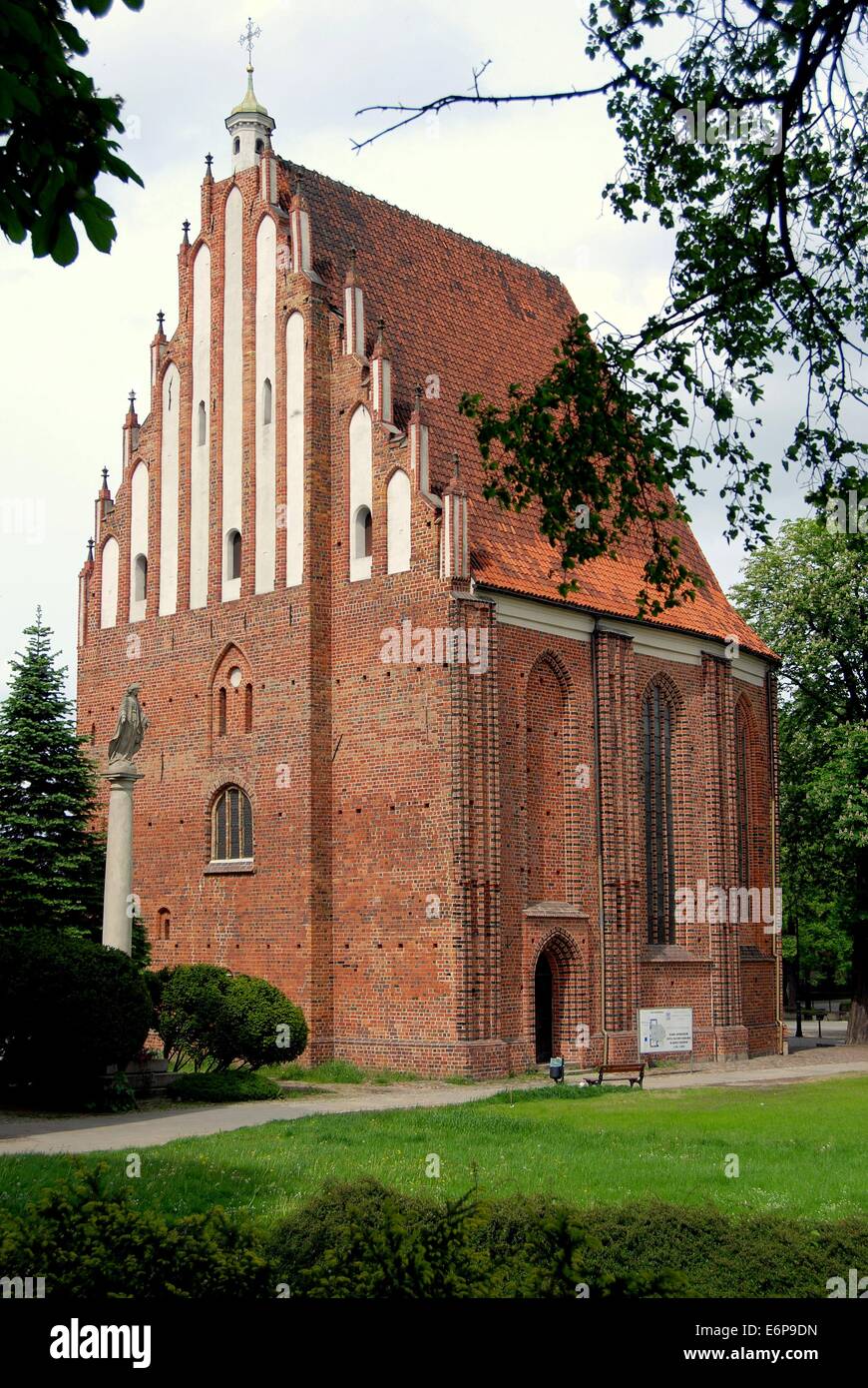 POZNAN, POLAND: The outstanding slender brick-built gothic St. Mary's ...