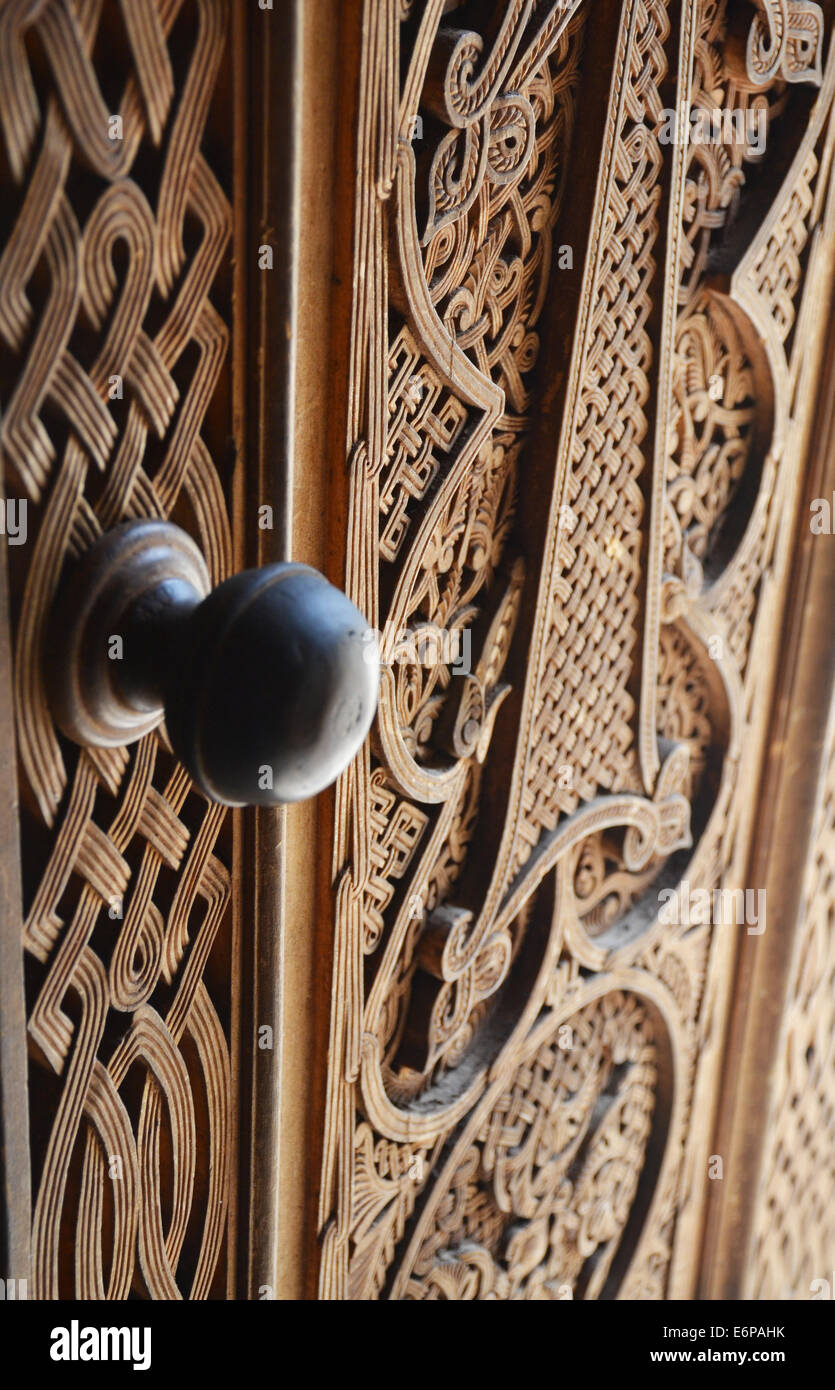 Old metal door-handle Stock Photo - Alamy