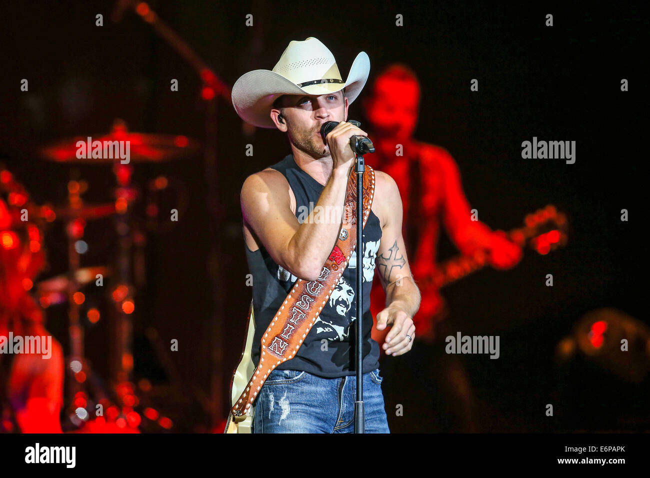Justin cole moore american country music singer and songwriter hi-res ...