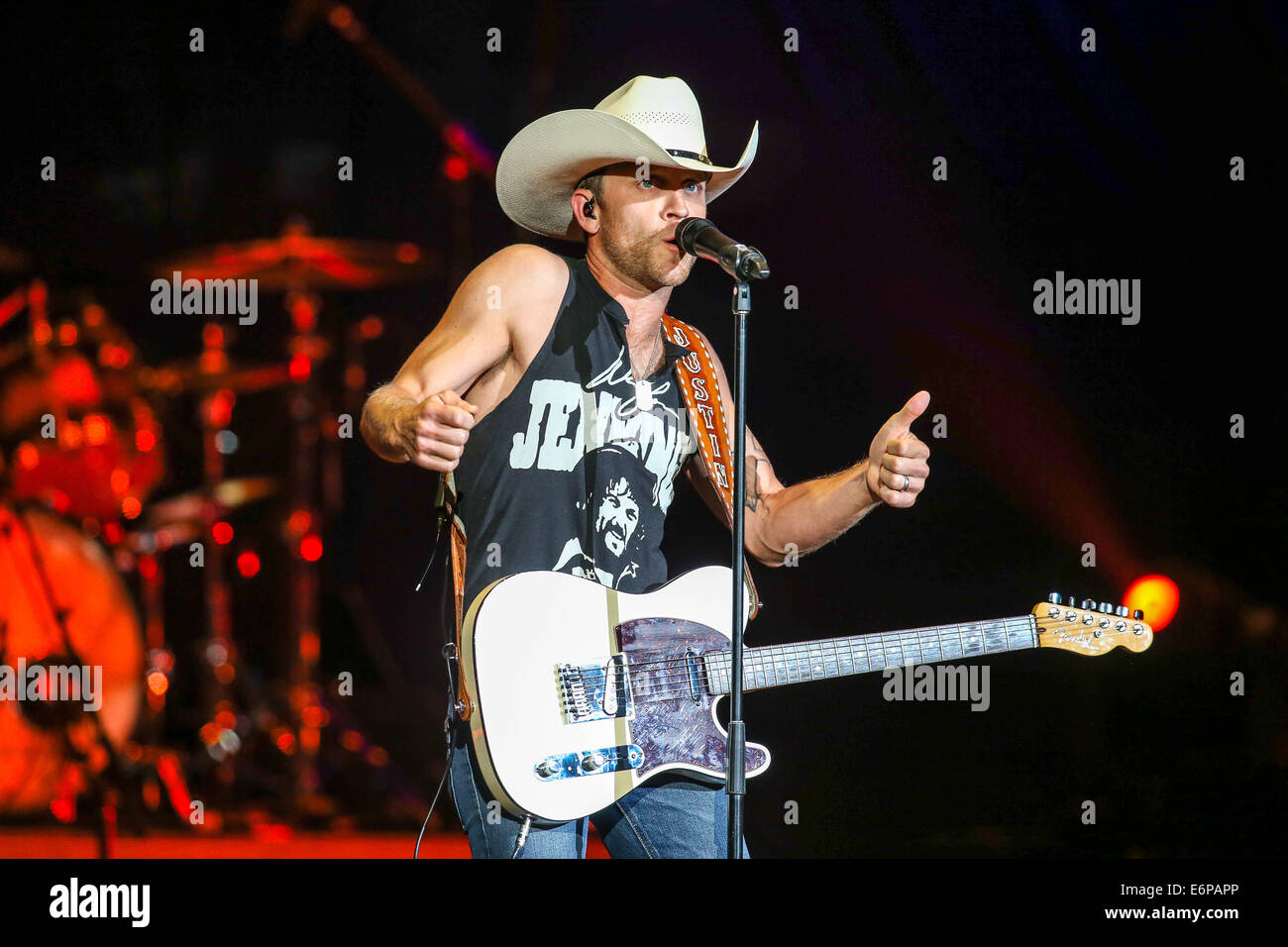 Justin cole moore american country music singer and songwriter hi-res ...