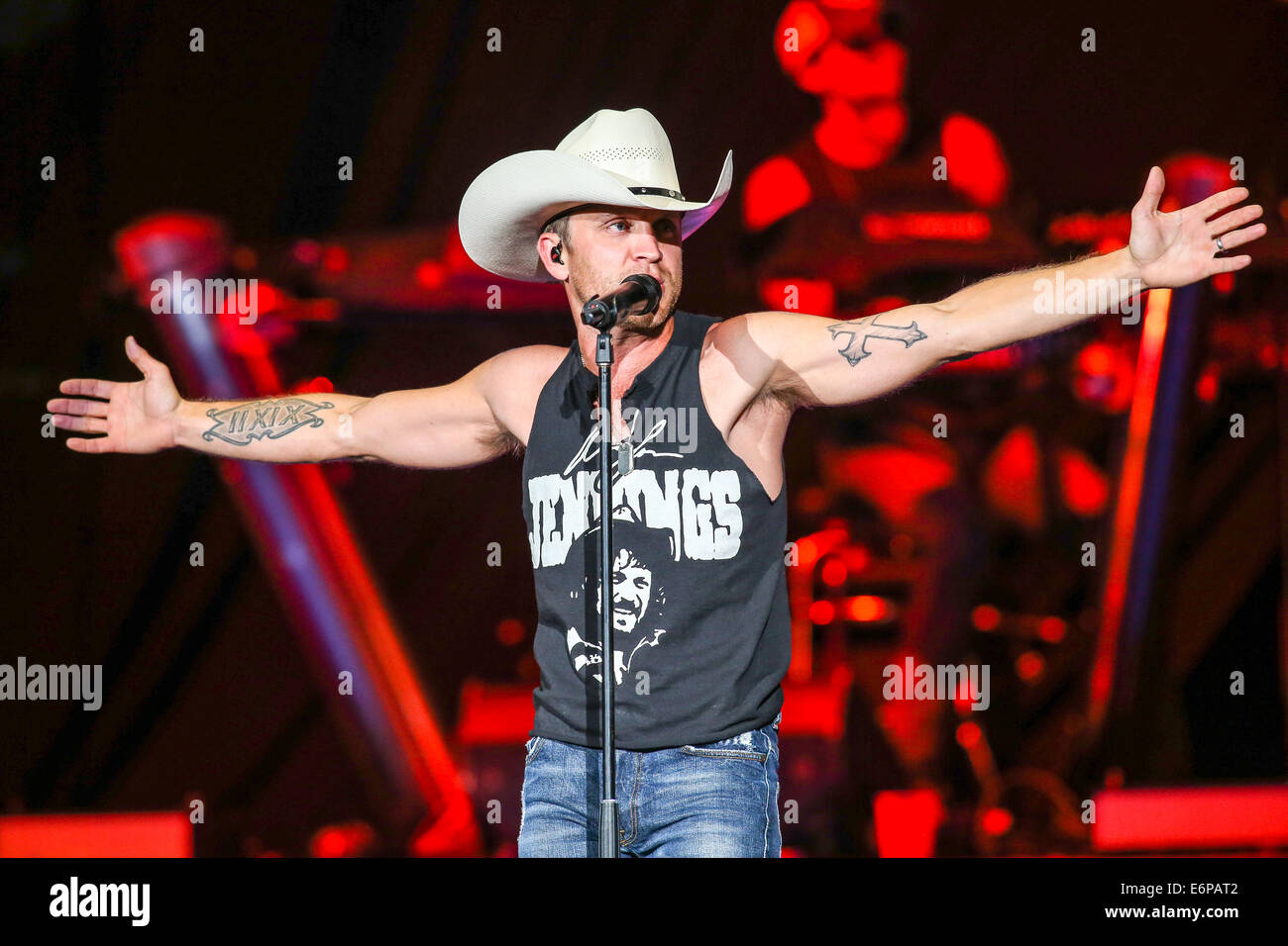 Justin cole moore american country music singer and songwriter hi-res ...