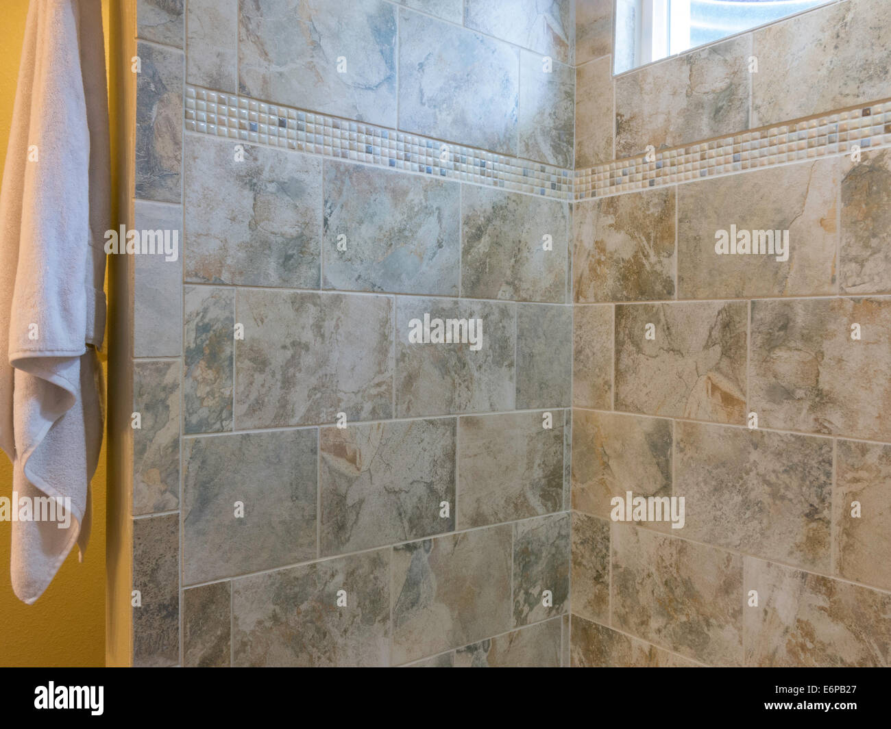 Mottled tiles hi-res stock photography and images - Alamy