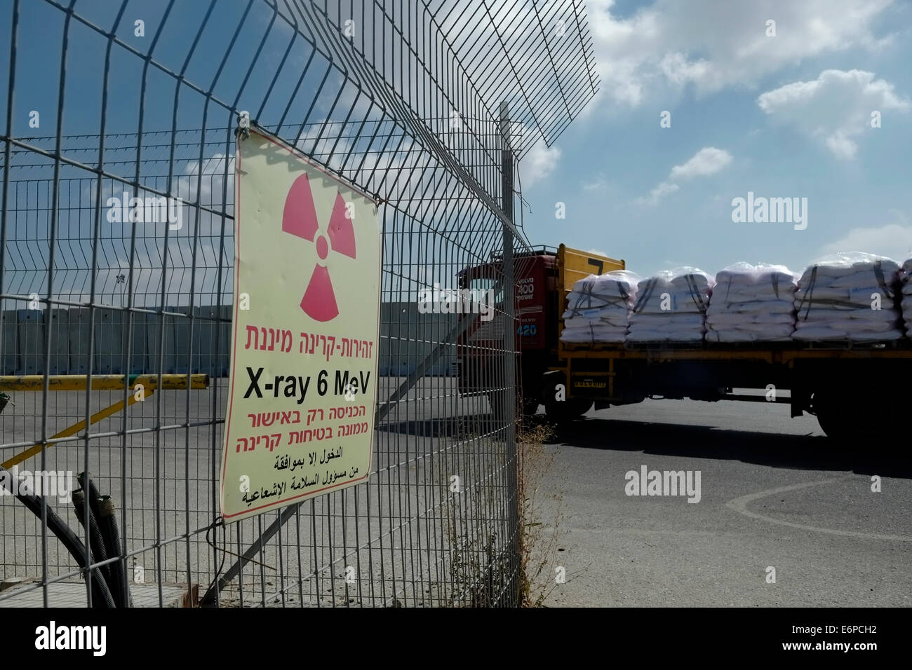 Border x ray hi-res stock photography and images - Alamy