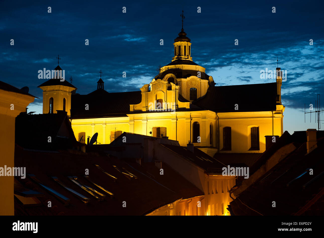 Vilnius at night Stock Photo - Alamy