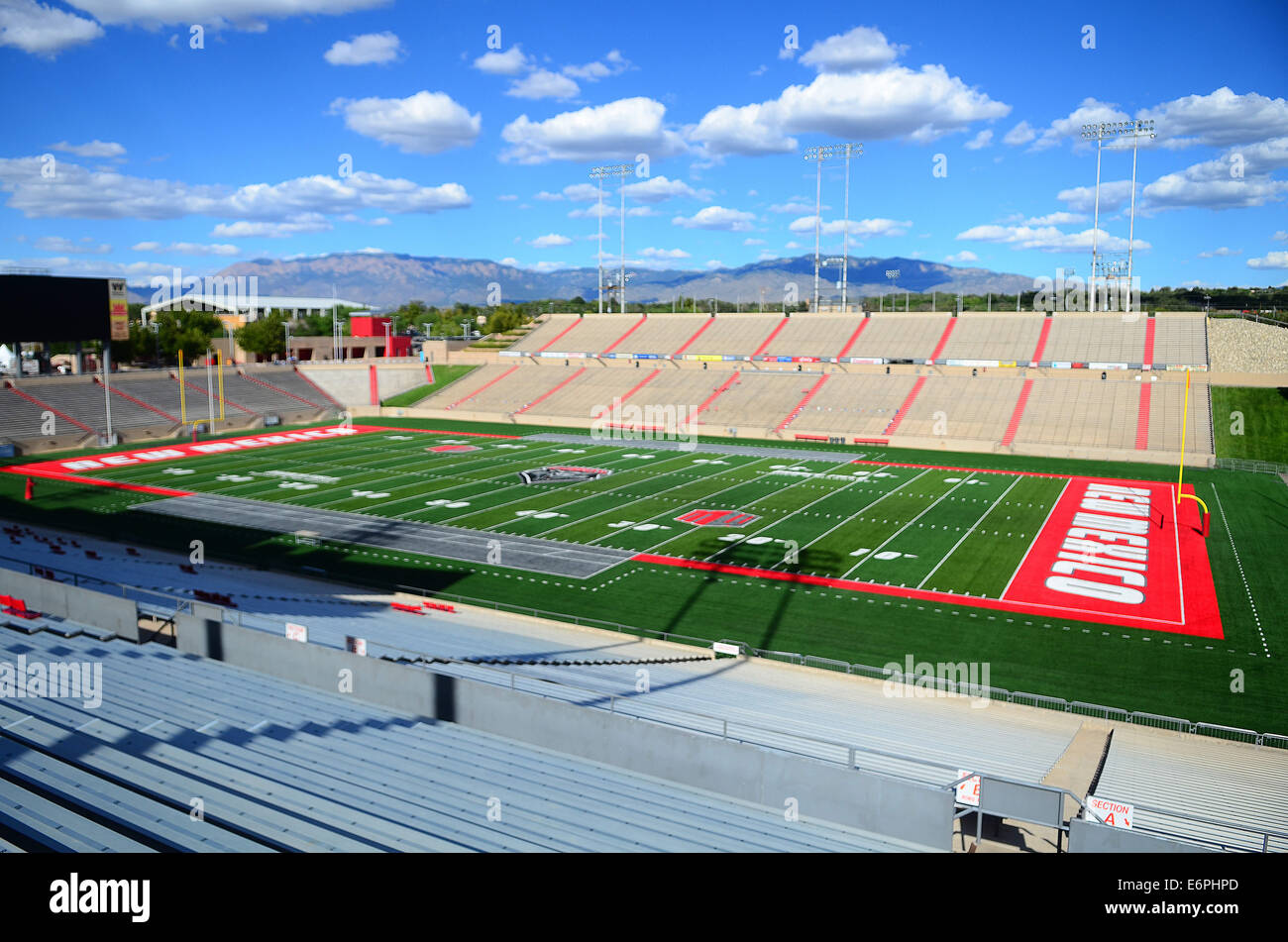Unm stadium hi-res stock photography and images - Alamy