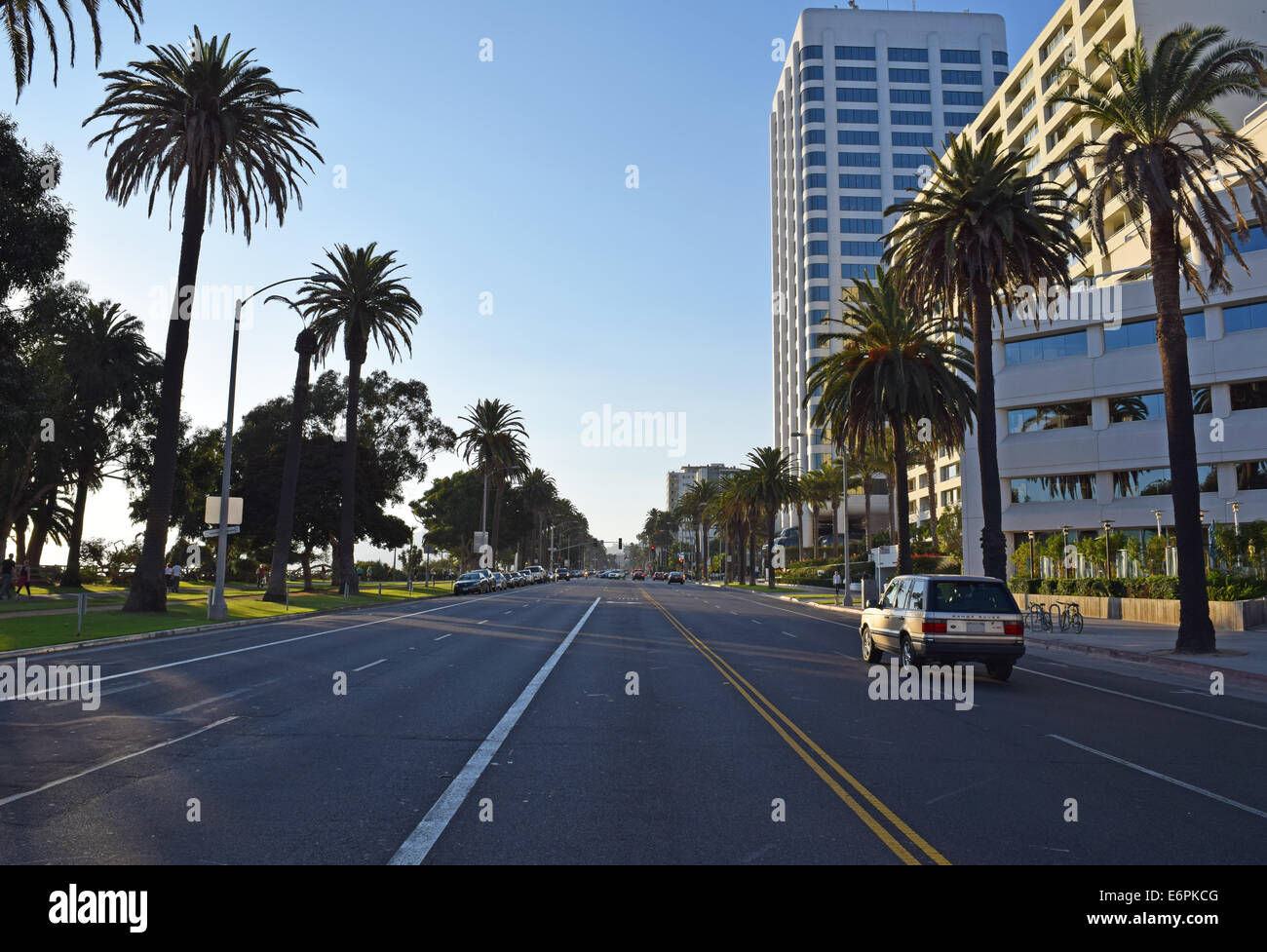 Santa Monica Boulevard High Resolution Stock Photography and Images - Alamy