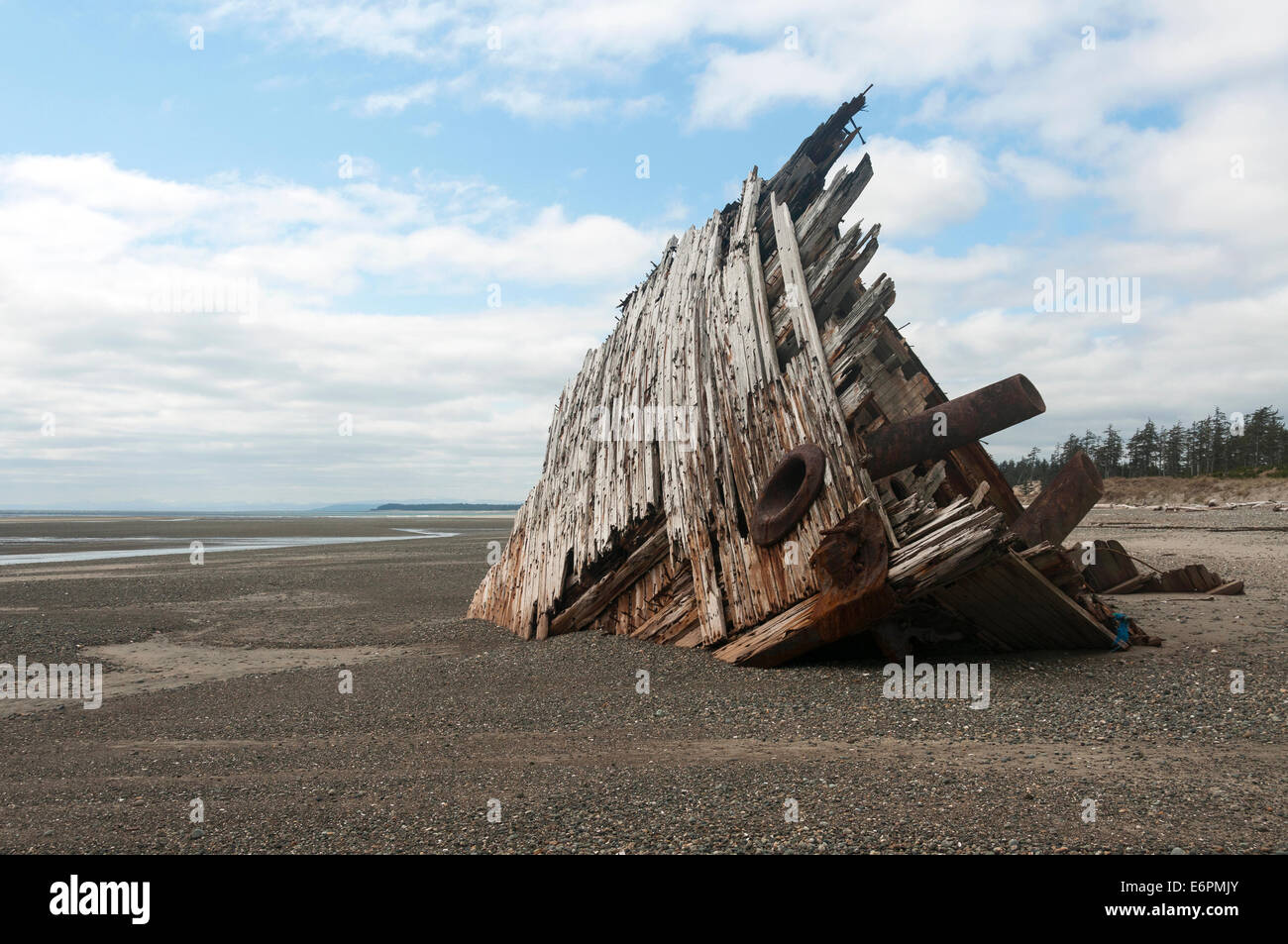 Elk203-4575 Canada, British Columbia, Haida Gwaii, Tlell, wreck of the ...
