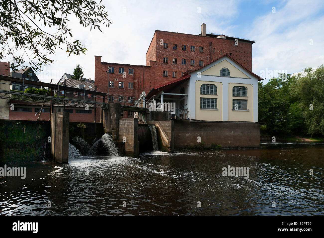 Former middle mill hi-res stock photography and images - Alamy