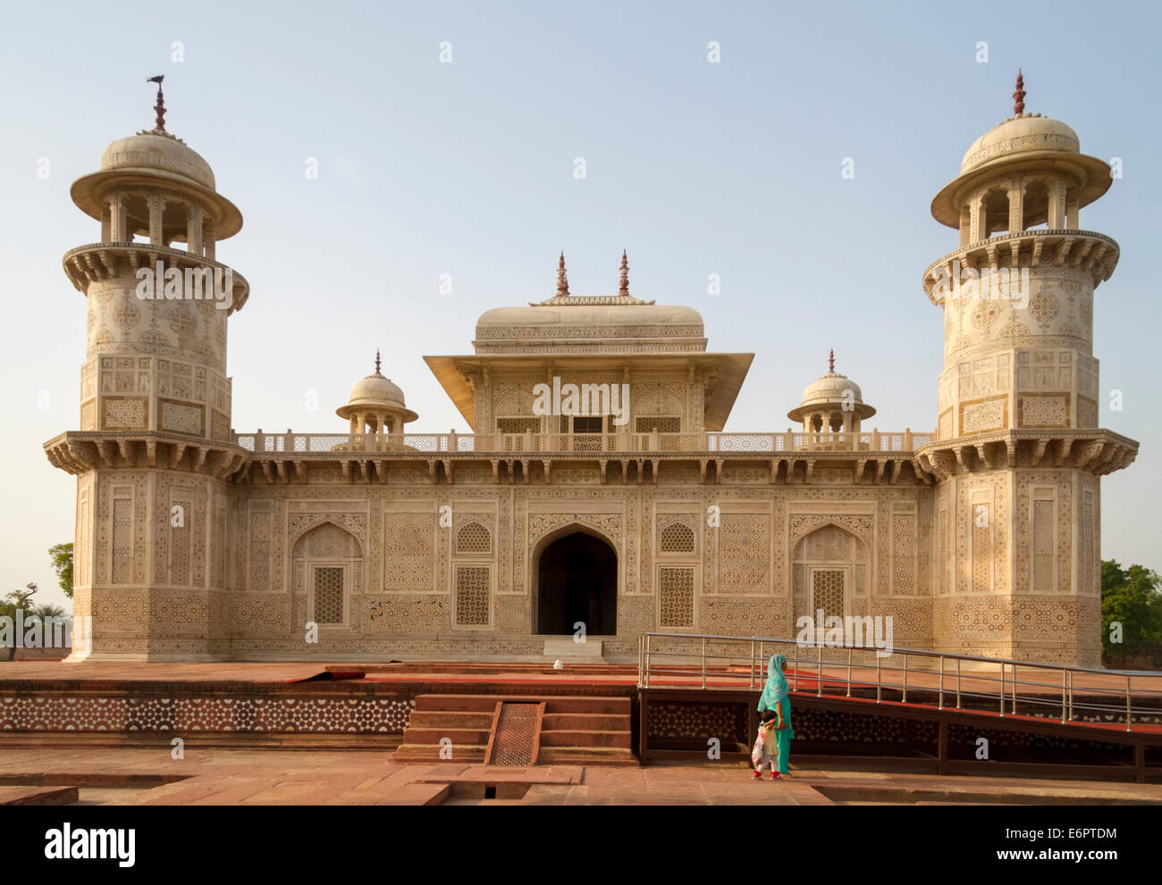 The Itmad-ud-Daula in Agra, a magnificent white marble Mughal style ...