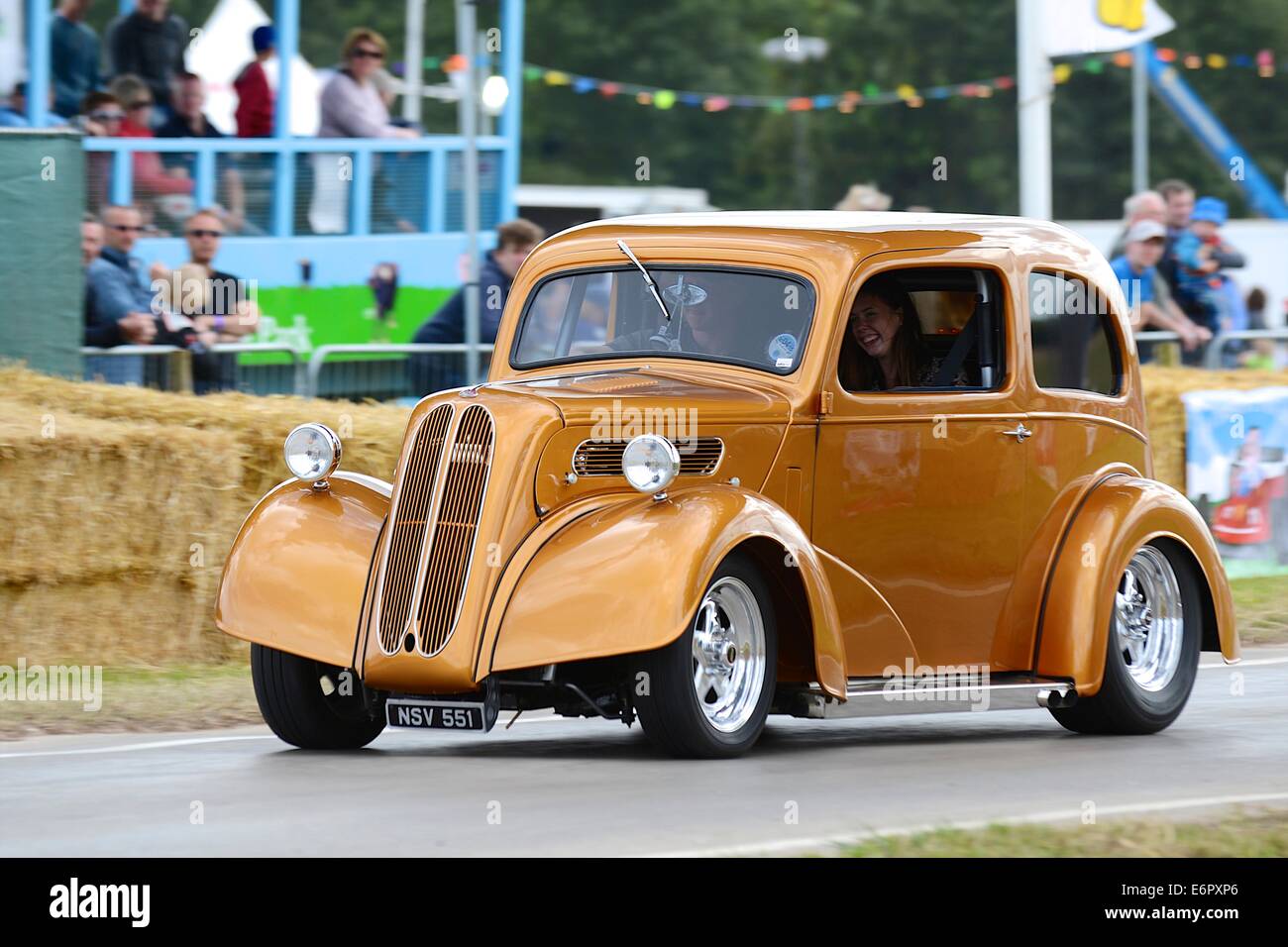 Hot rod chris evans carfest hi-res stock photography and images - Alamy
