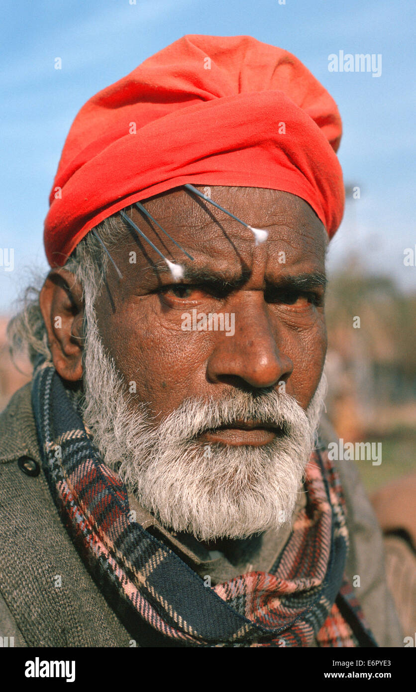 Ear cleaner hi-res stock photography and images - Alamy