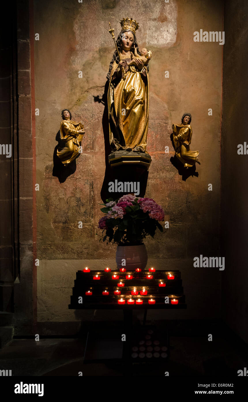 Religious icons france hi-res stock photography and images - Alamy