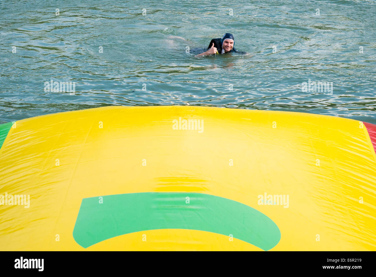 Flying blob hi-res stock photography and images - Alamy