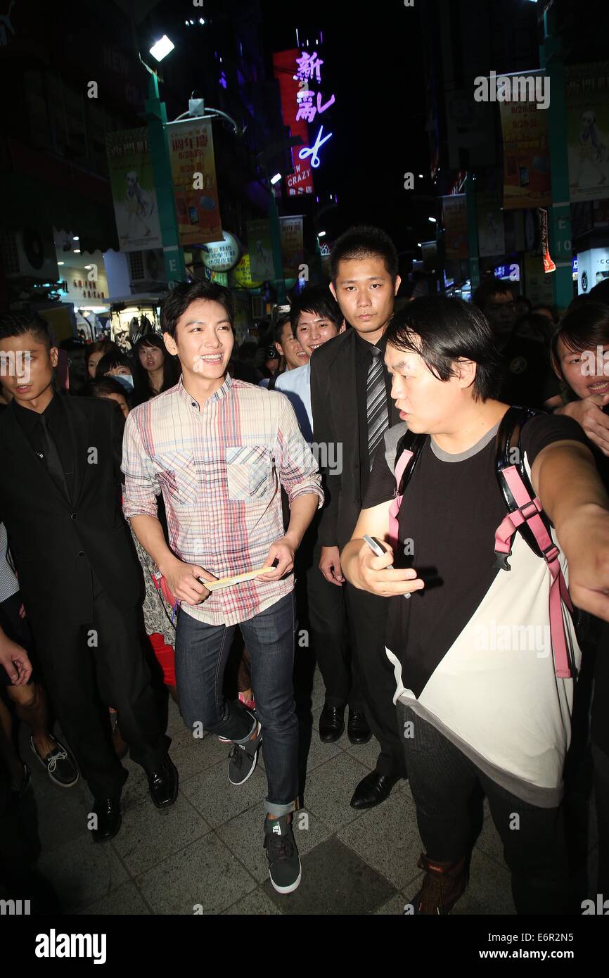 South Korea singer Ji Chang Wook, member of SJ-M visits Taipei on ...