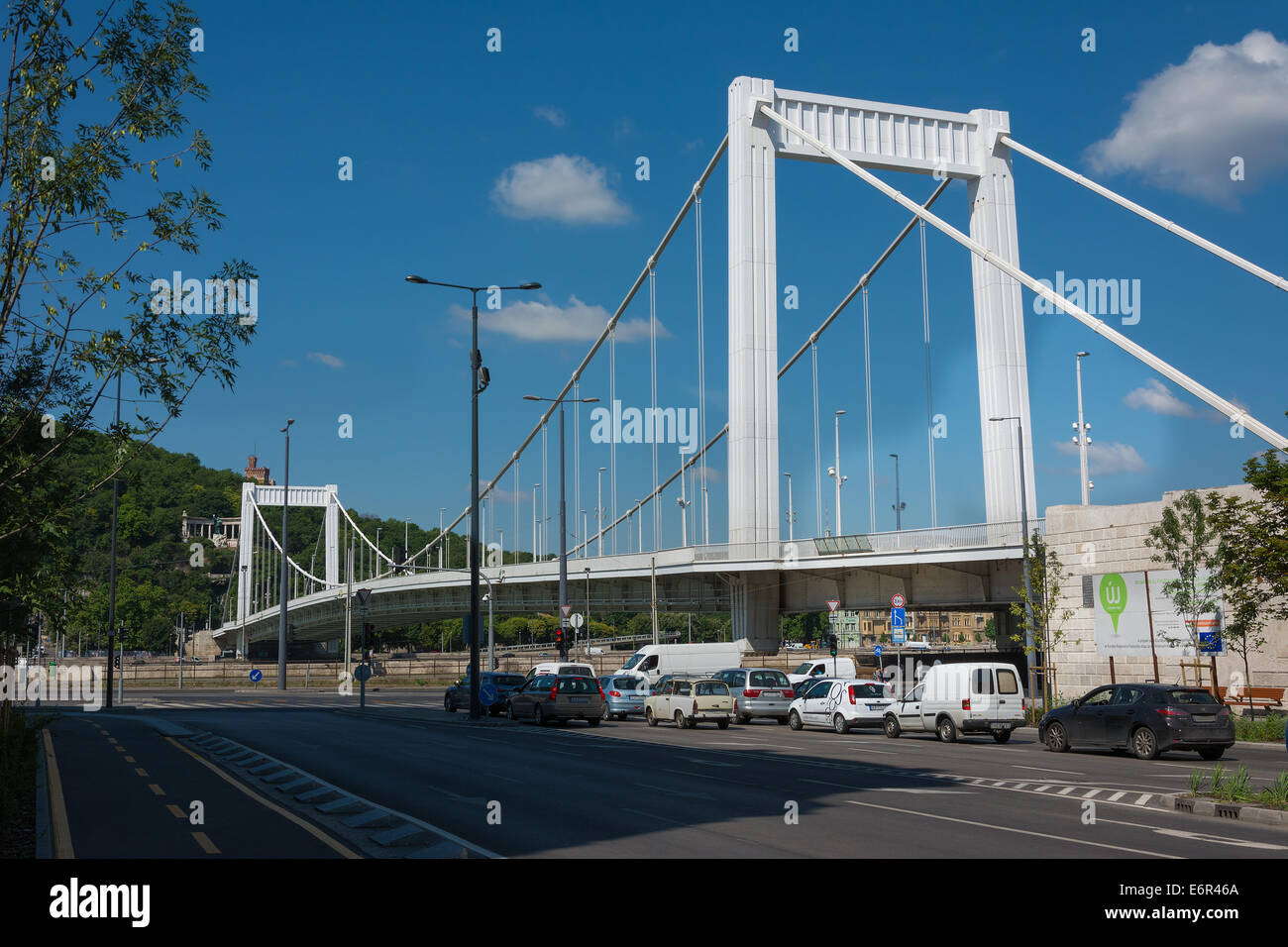 Elizabeth bridge hi-res stock photography and images - Alamy