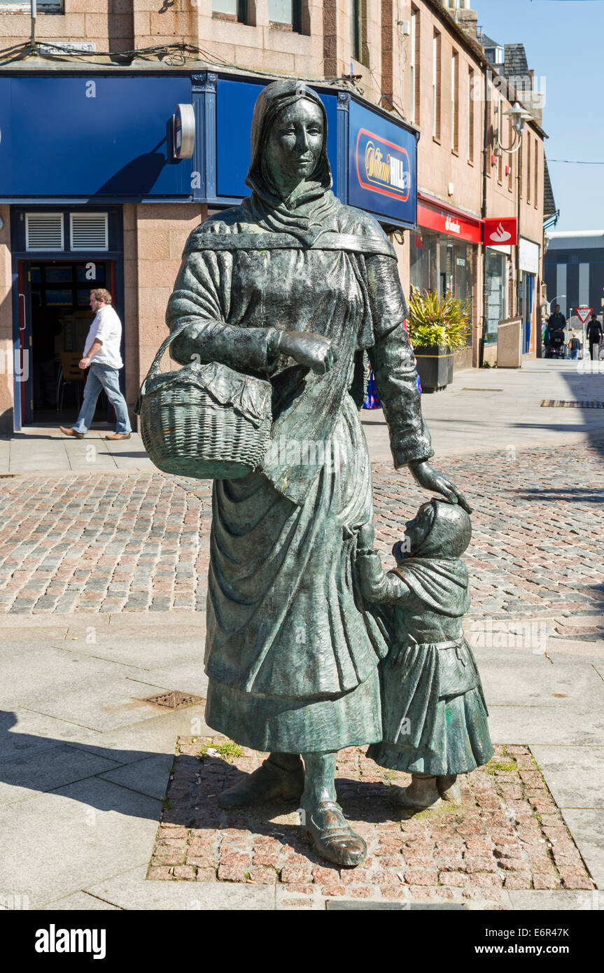 Peterhead harbour in aberdeenshire hi-res stock photography and images ...