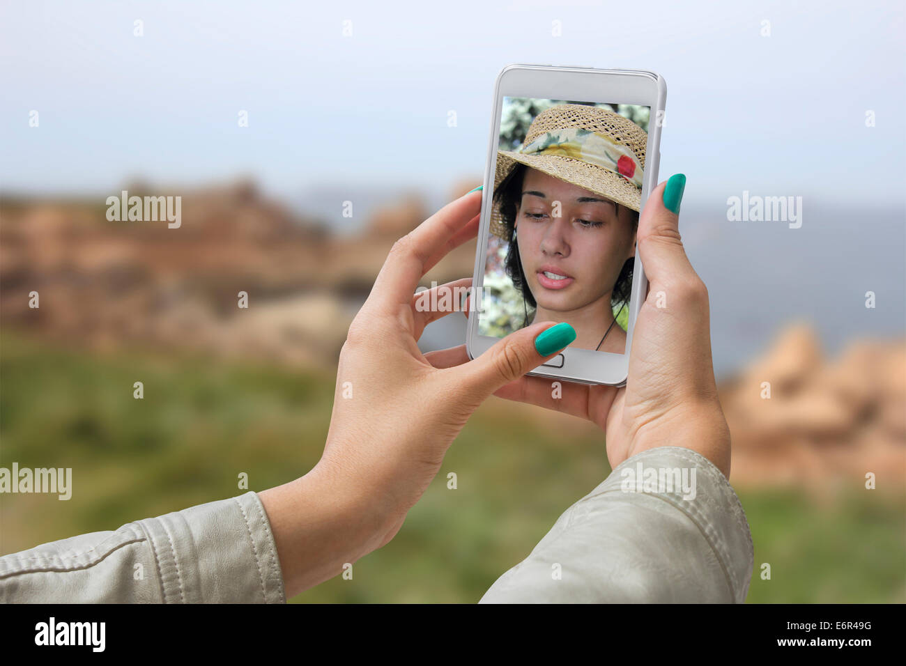 Young girl traveling and taken pictures of her self, selfie Stock Photo ...