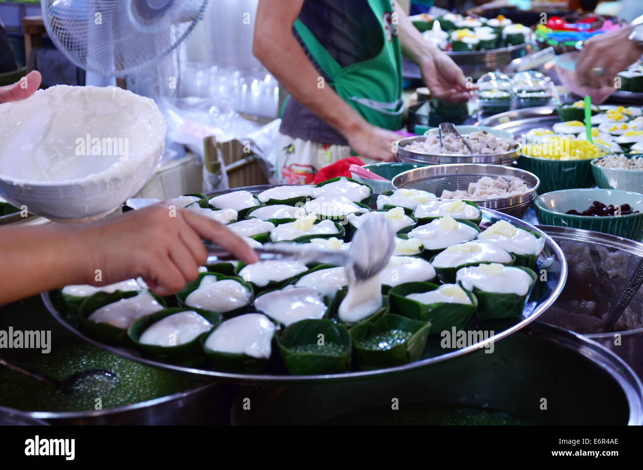 Thai Sweet Taste: Tako (Thai Pudding with Coconut topping Stock Photo ...