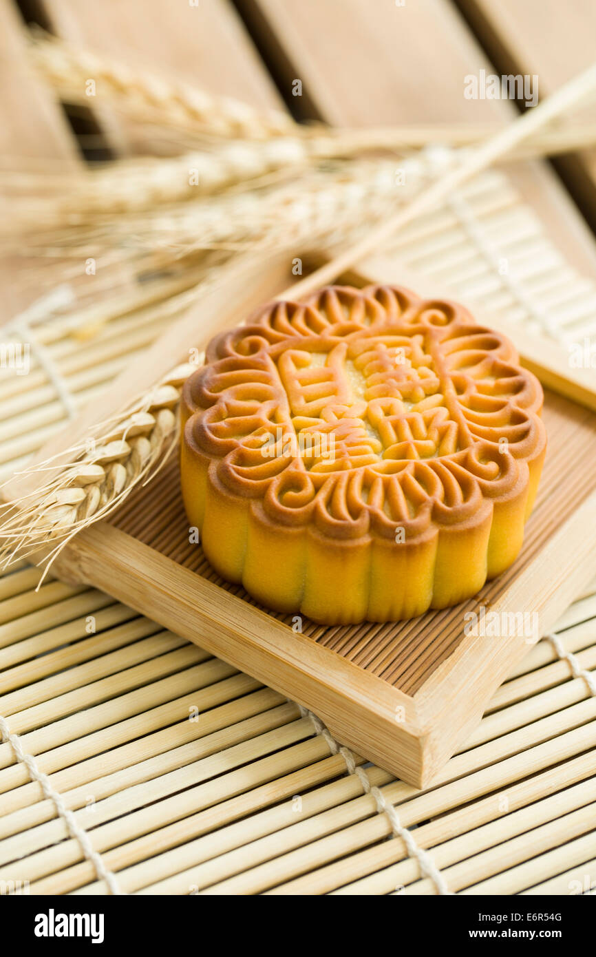 Mooncake beijing hi-res stock photography and images - Alamy