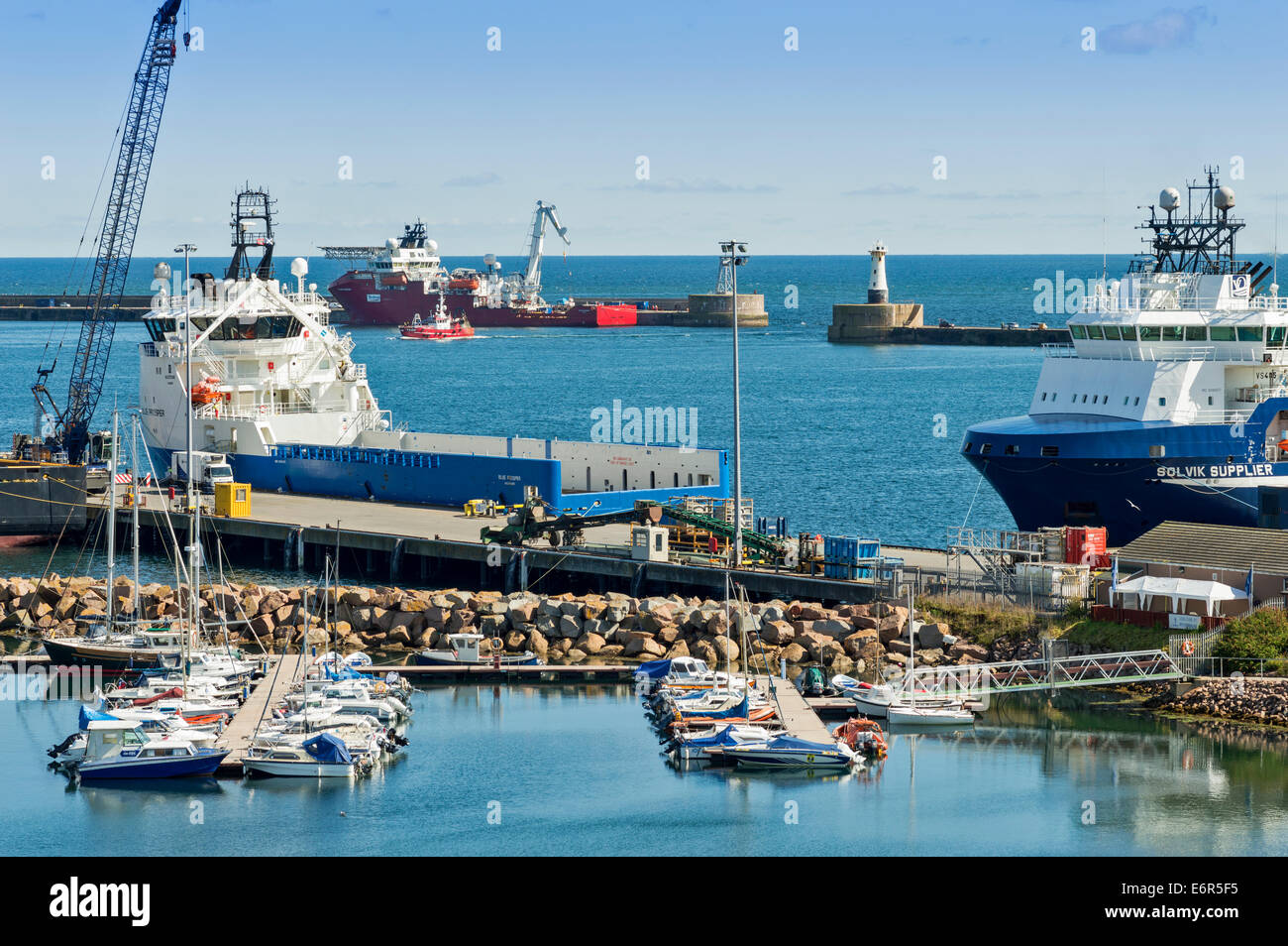 PETERHEAD HARBOUR ABERDEENSHIRE SCOTLAND THE HARBOUR ENTRANCE AND ...