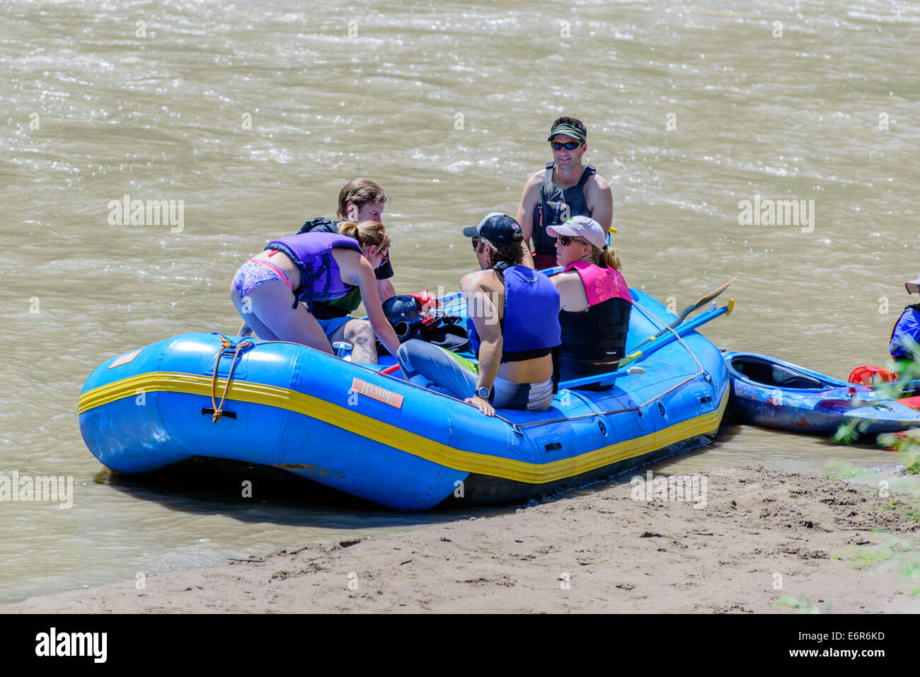 Paddling down a river hi-res stock photography and images - Alamy
