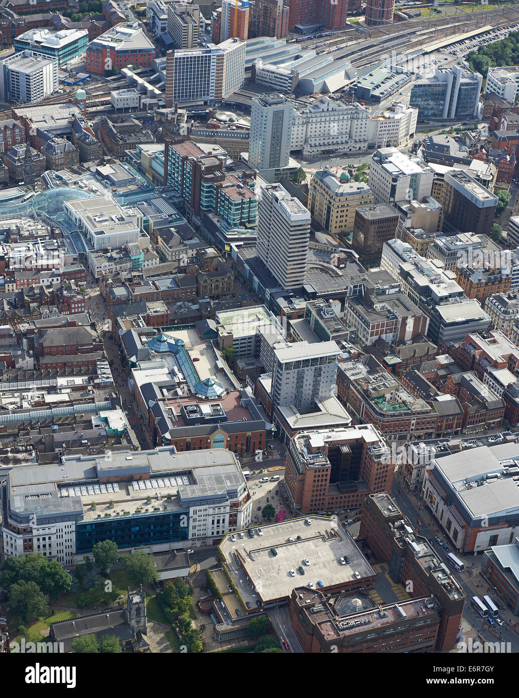 Aerial view leeds from south hi-res stock photography and images - Alamy