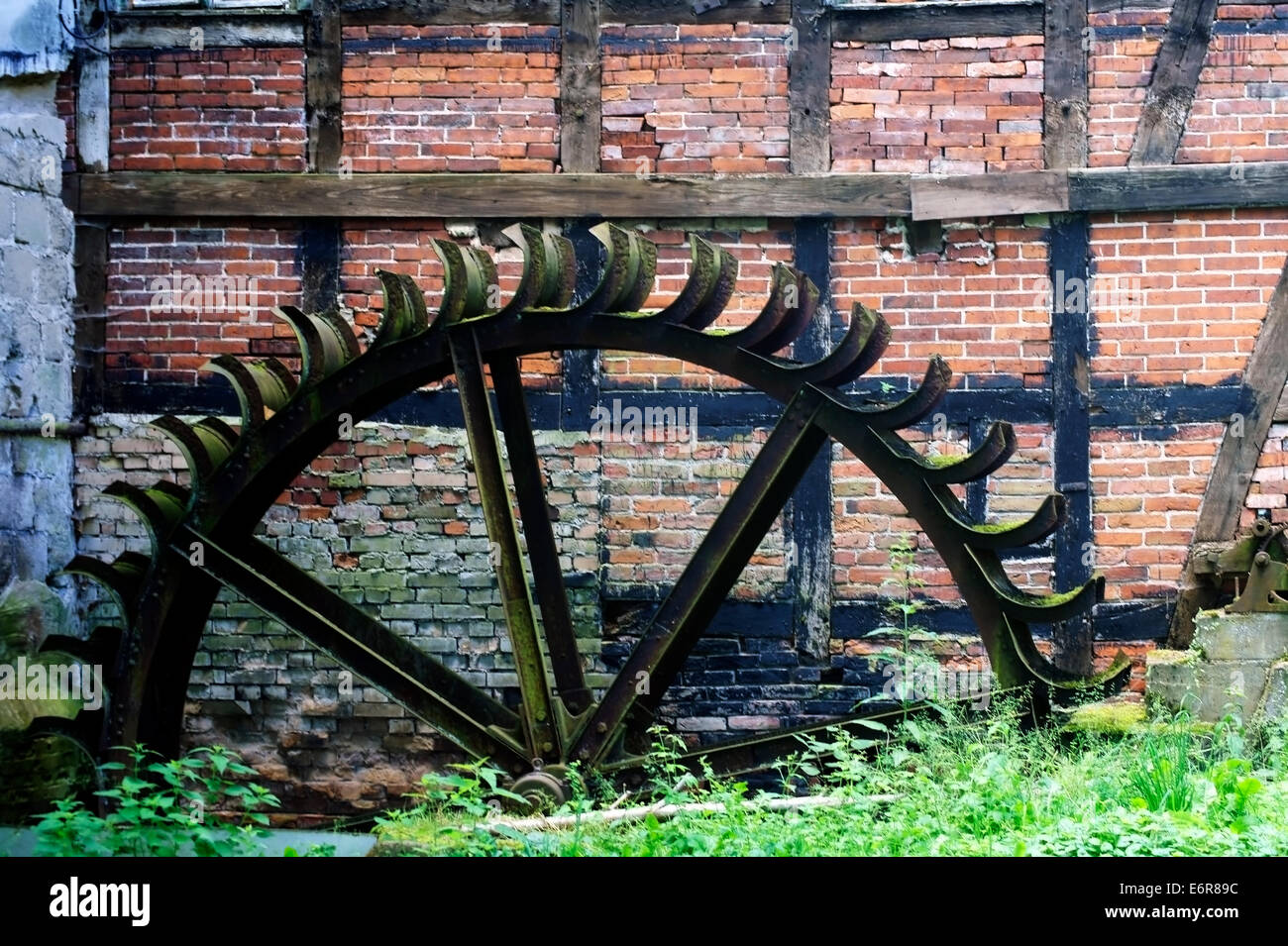 Old mill wheel Stock Photo - Alamy Old mill wheel Stock Photo - Alamy