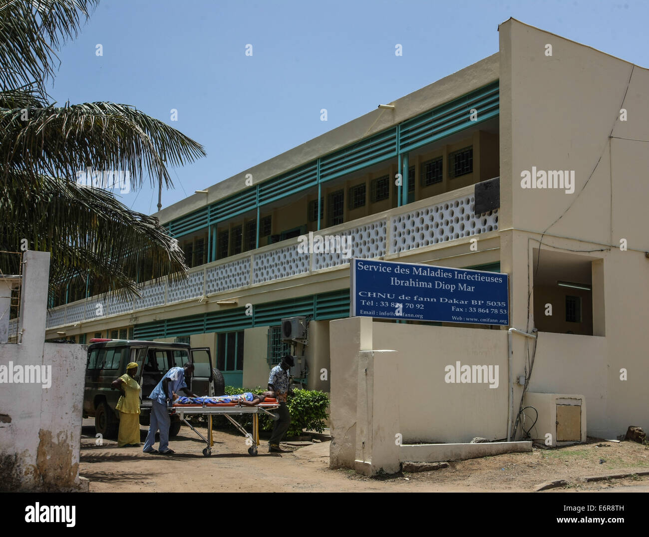 Hospital dakar hi-res stock photography and images - Alamy