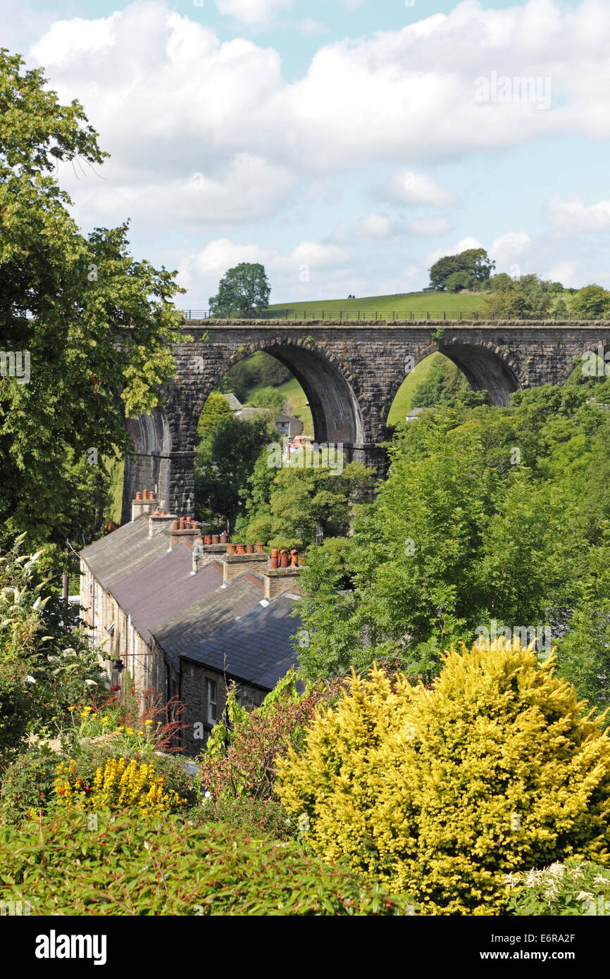 Ingleton disused railway viaduct, North Yorkshire, England, UK Stock ...
