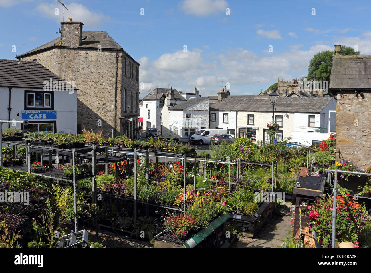 Ingleton village hi-res stock photography and images - Alamy